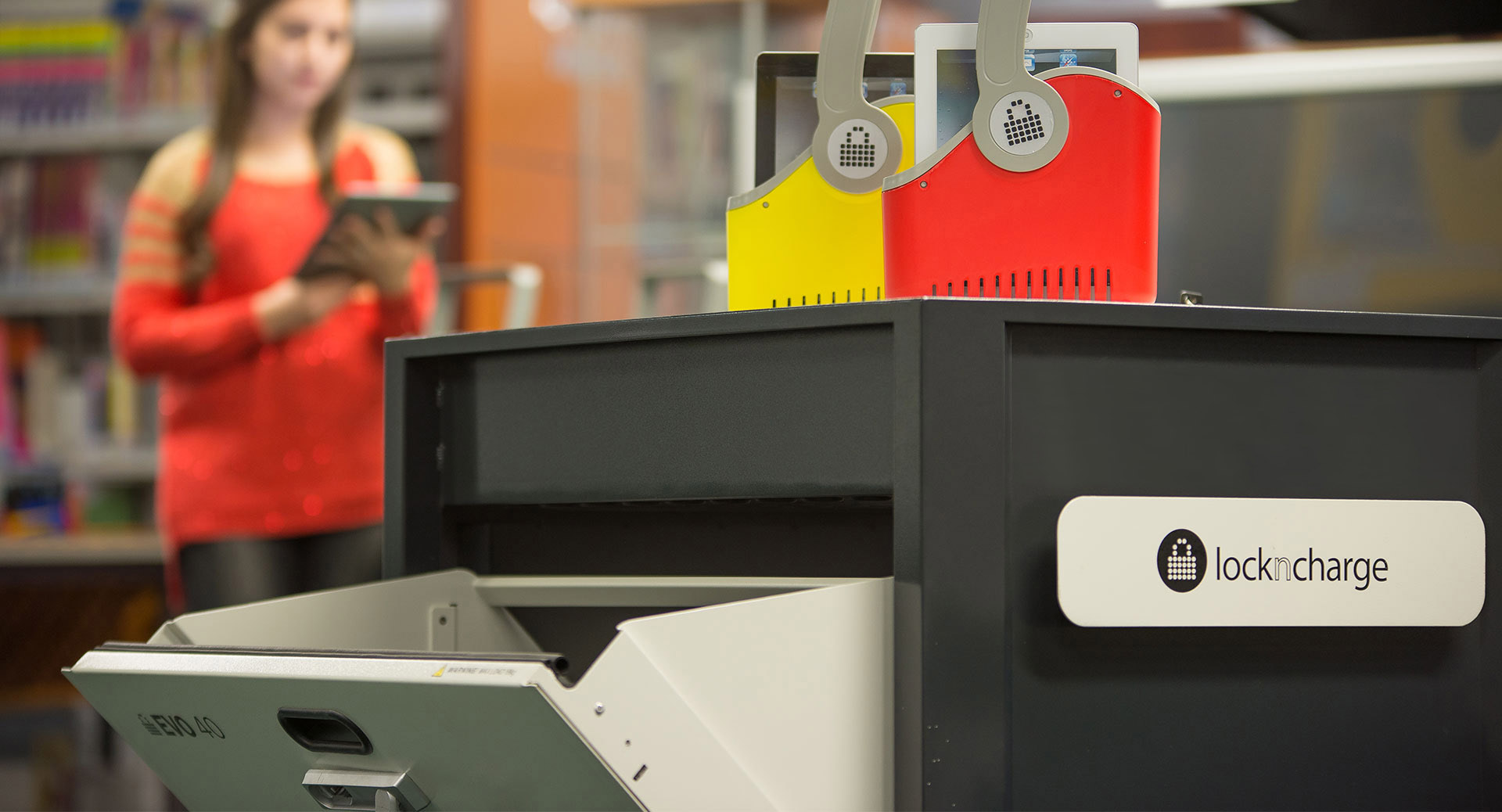 LocknCharge Carrier 30 Cart - ScholarBuys